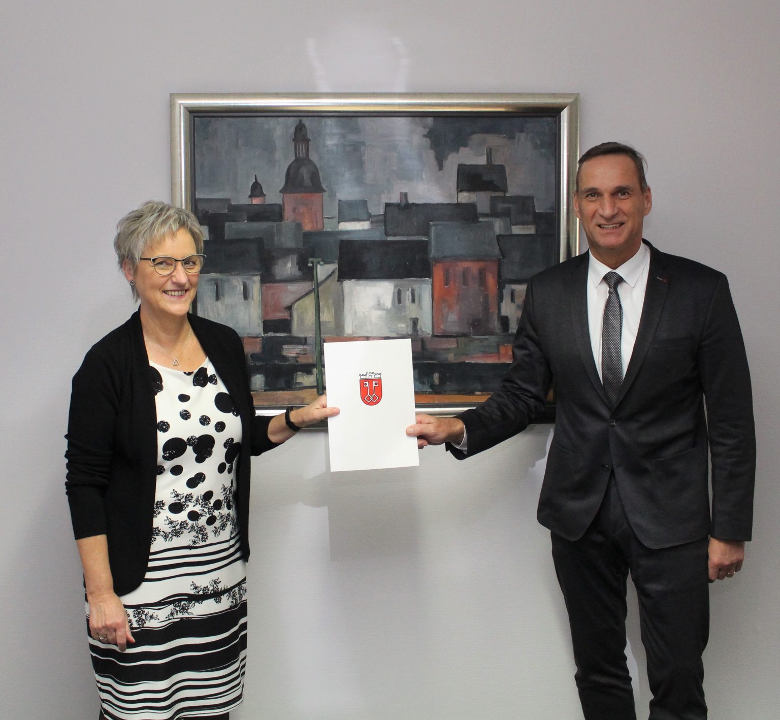 Ingrid Becker feiert 40-jähriges Dienstjubiläum - eifelschau.de