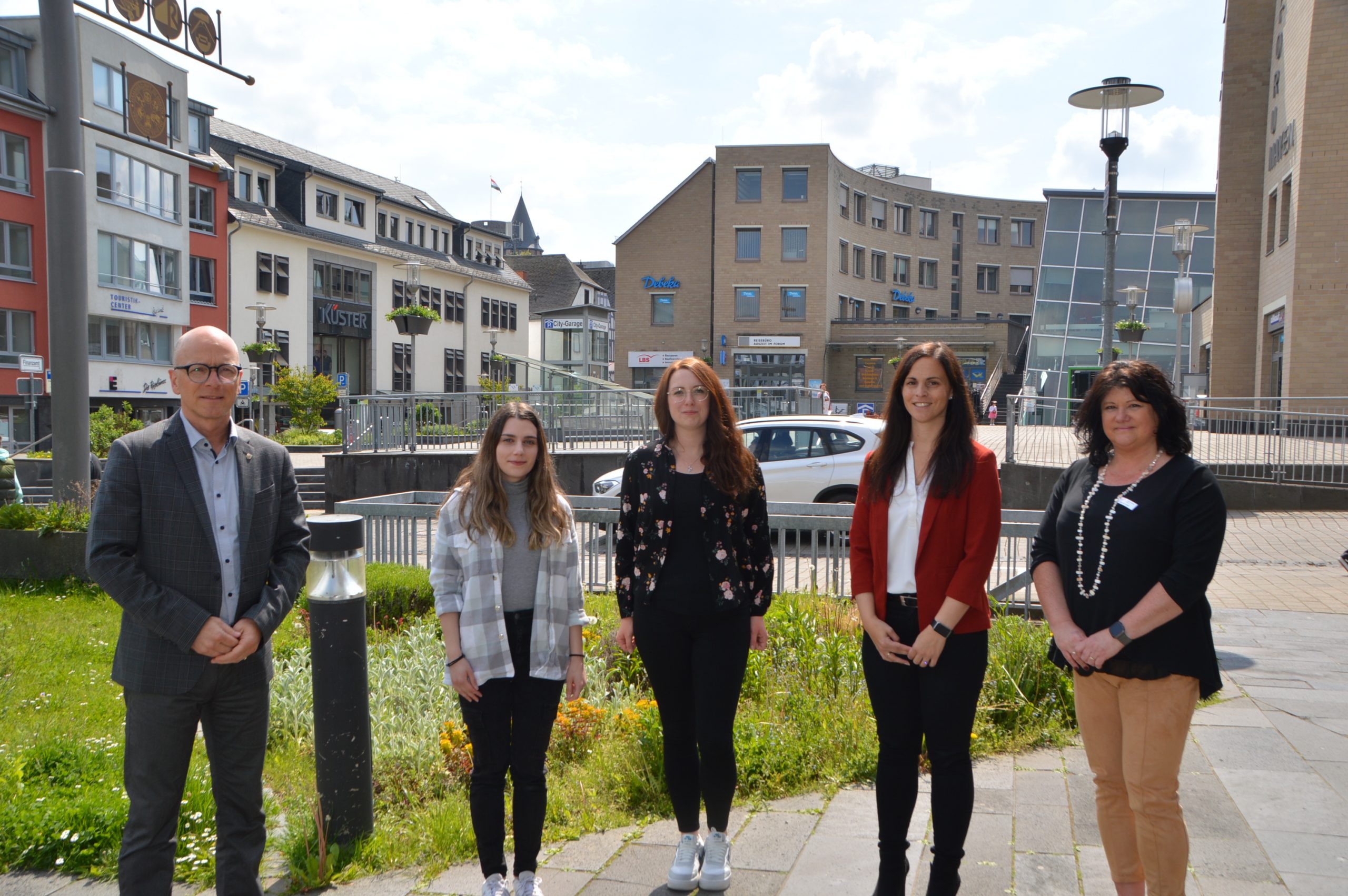 Neueinstellungen bei der Stadtverwaltung Mayen - eifelschau.de