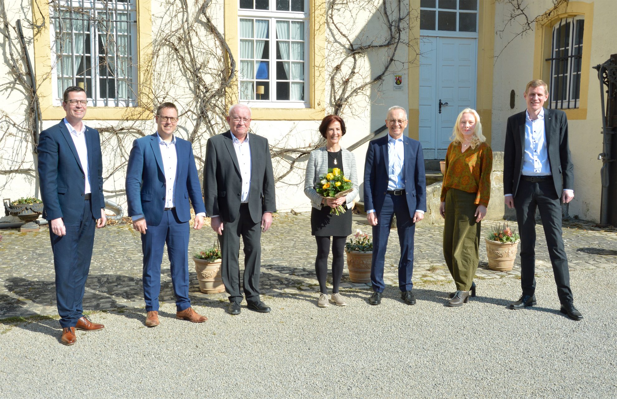 Kreissparkasse Bitburg-Prüm verabschiedet geschätzte Mitarbeiter in den ...