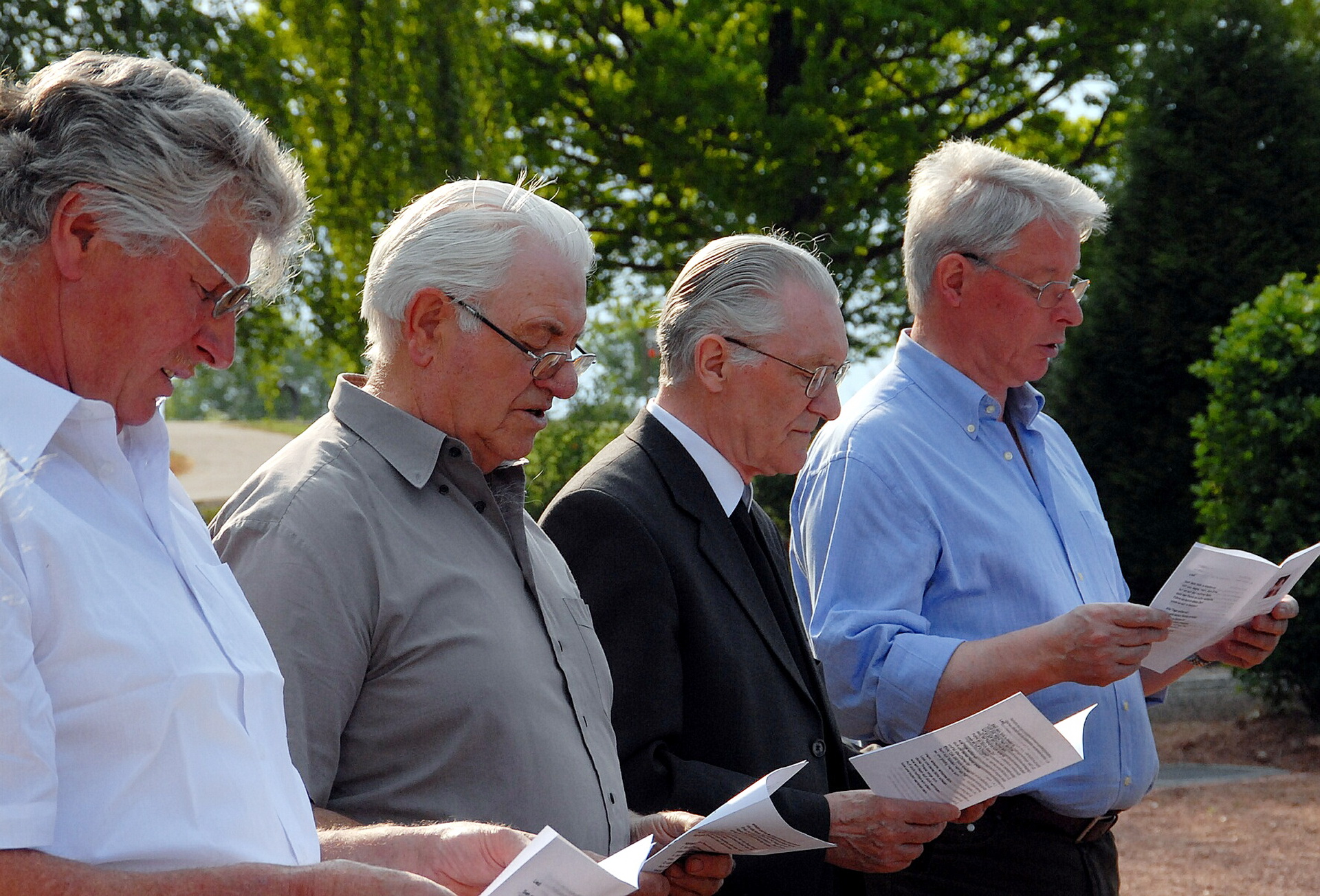 Zum Tode von Jakob Bister (90) - 35 Jahre Pfarrer und Pfarrverweser an ...