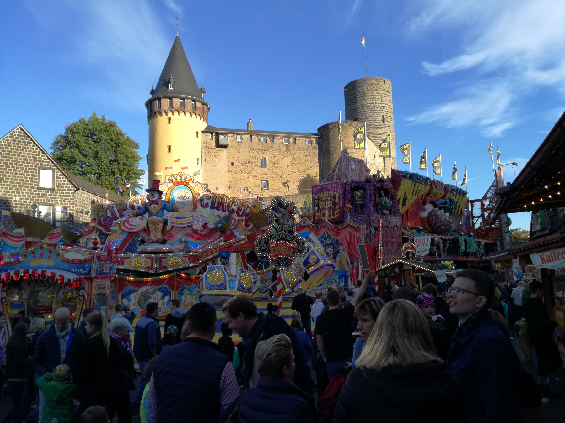 617. Lukasmarkt - Neun Tage Volksfest in Mayen! - eifelschau.de
