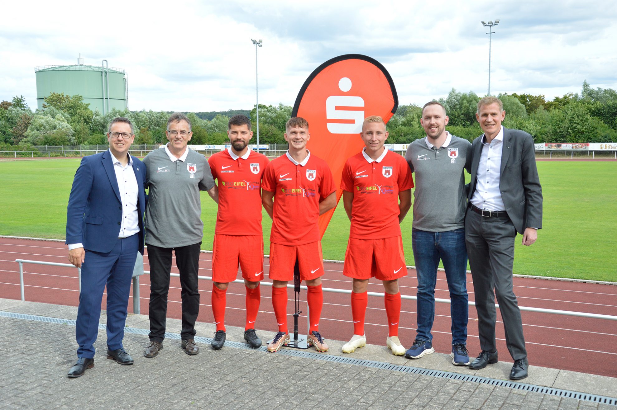 Kreissparkasse Bitburg-Prüm und FC Bitburg 1919 e.V. besiegeln neue ...