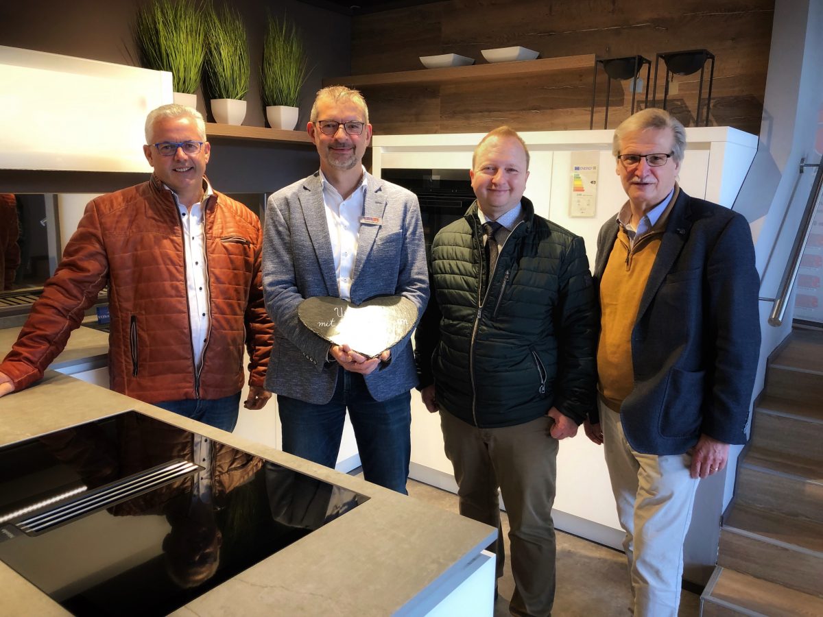 Mehr als 90 Jahre Möbelhaus Reuter - Kaisersescher Familien-Unternehmen ...